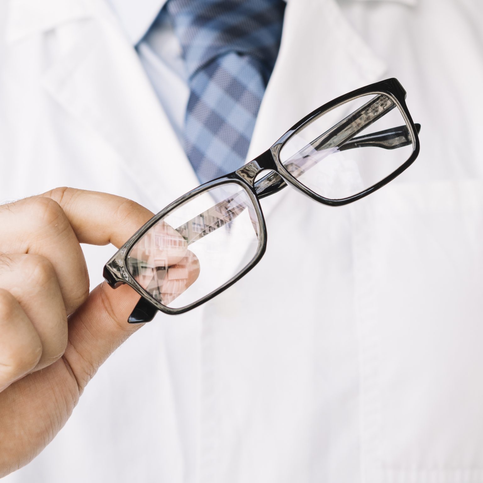 Understanding Your Vision Prescription: A Clearer Look at the Numbers ...